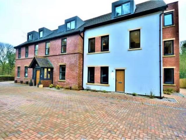 Rental! Buxton Road West, Disley, 2 bedroom, Apartment