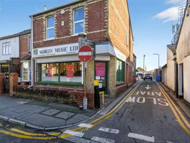 Cheap End of terrace house for rent in Old Church Road, Whitch.