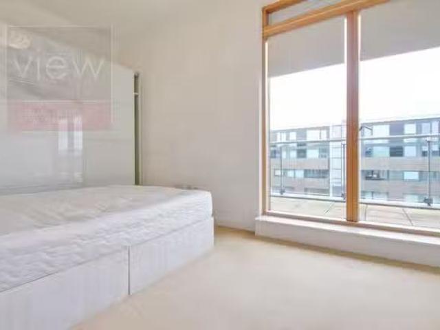 Rental! Flat to rent in Crampton Street SE17