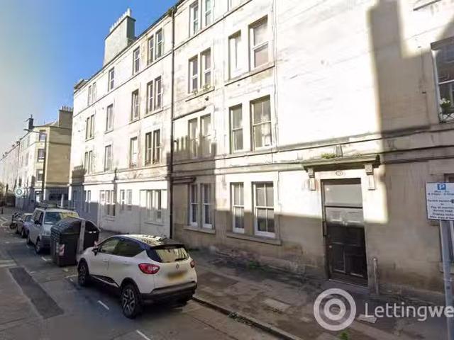 For Rent! Property to rent in 10, Watson Crescent, Edinburgh.