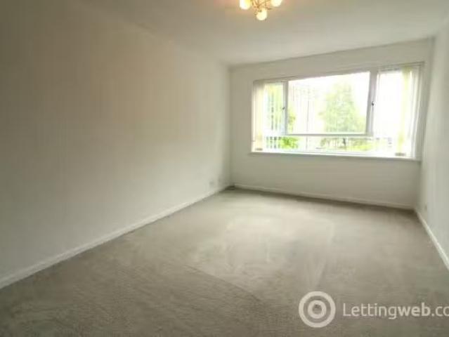 Cheap Property to rent in Arthur Street, Paisley