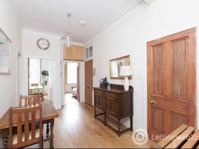 Deal! Property to rent in Dryden Street, Edinburgh, EH7 4PR
