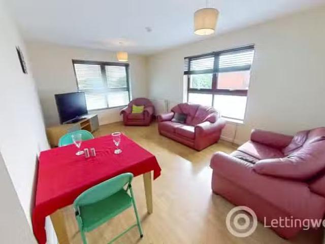 Nice Property to rent in Manresa Place, Glasgow, Glasgow City.