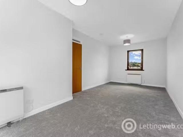 New Property to rent in Warriston Road, Inverleith, Edinburgh.