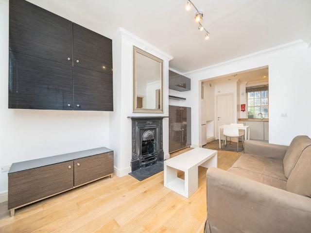 Deal Street, Brick Lane E1, 1 bed flat to rent, £2,000 pcm | PrimeLocation