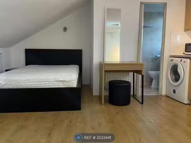 Charming Studio to rent in London, London E8