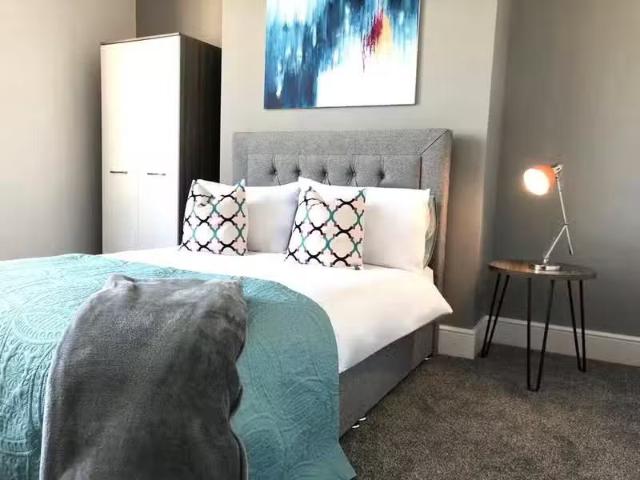 For Rent! Studio flat for rent in Poulton Road, Wallasey, Mers.