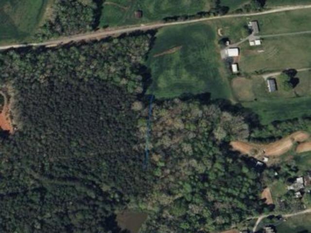 Deal Valley Dr, Taylorsville, NC 28681