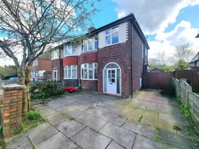 For Rent! Wentworth Drive, Sale, M33, 3 bedroom, House