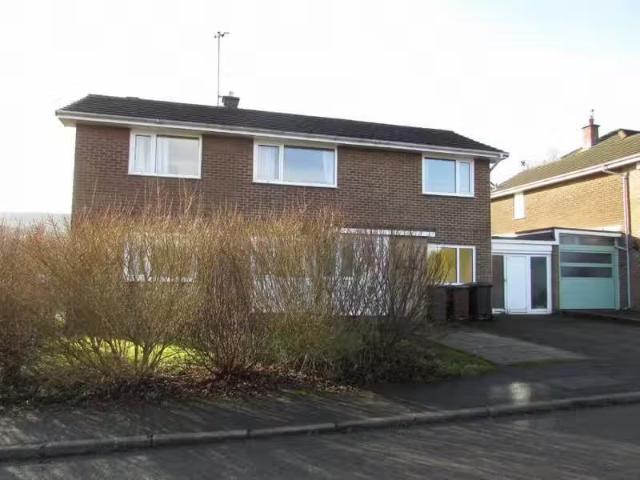 Just in! Willow Drive, Chapel En Le Frith, 4 bedroom, Detached