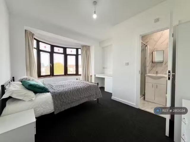 Cozy 12 BA 1 bedroom house share for rent in Eastern Avenue, I.