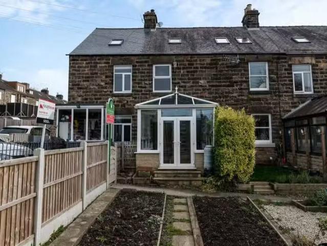 Deal! 1 BA 3 bedroom Mid Terrace House to rent, Chesterfield R.