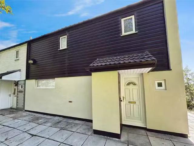 Rental! 1 BA 3 bedroom Mid Terrace House to rent, Fawcett, Ske.