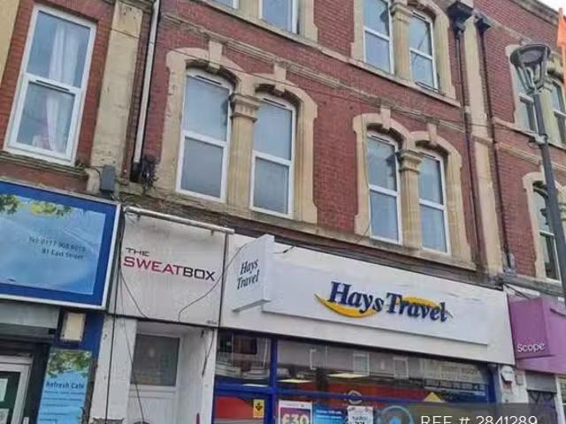 Nice 1 BA 3 bedroom flat for rent in Bedminster, Bristol, BS3