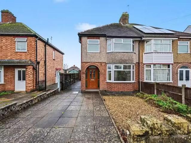 Unique 1 BA 3 bedroom semi detached house for rent in Belmont.