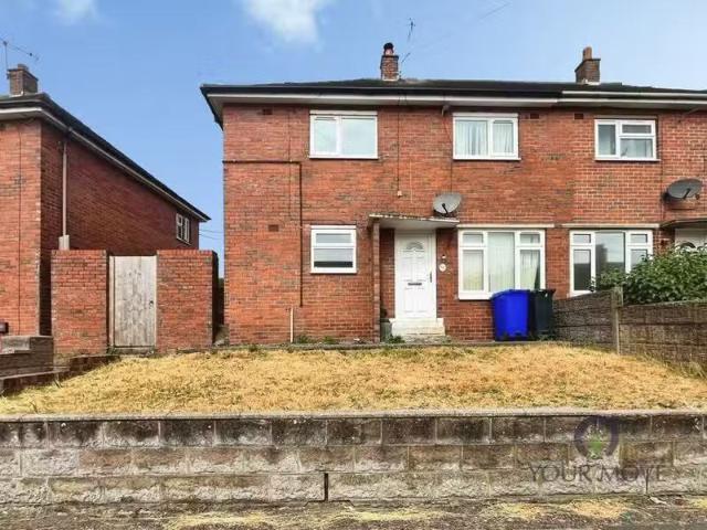 Cheap 1 BA 3 bedroom Semi Detached House to rent, Mac Donald C.