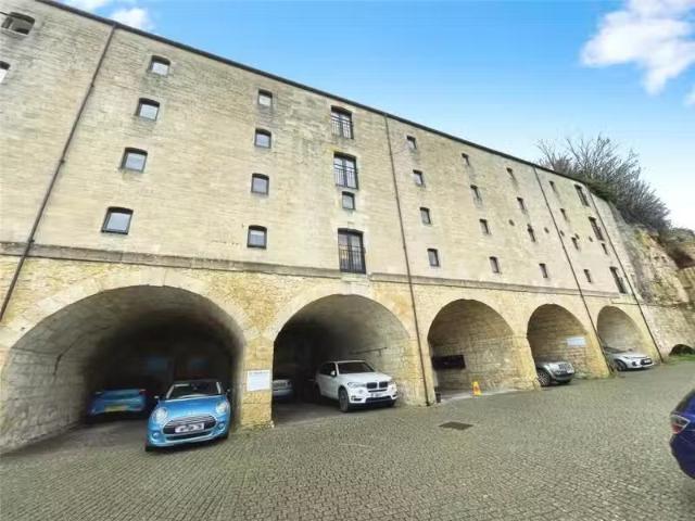 Rental! 1 BA 1 bedroom apartment for rent in The Old Brewery.