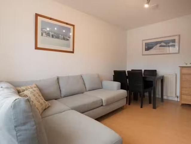 Charming 1 BA 1 bedroom apartment for rent in Albany Court, Ab.