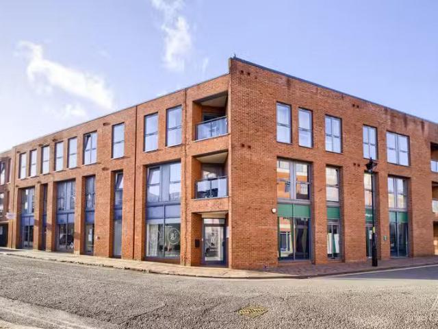 New 1 BA 1 bedroom apartment for rent in Ansty Court, 26 Mary.