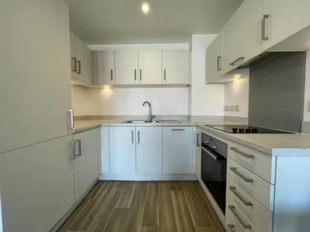 For Rent! 1 BA 1 bedroom apartment for rent in Bell Barn Road.