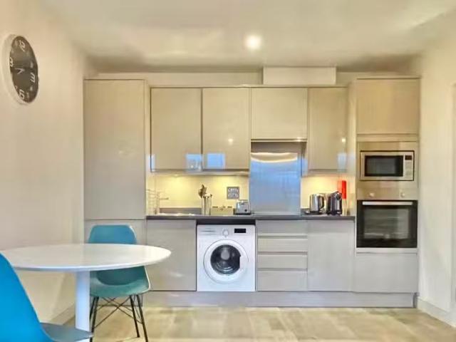 Cozy 1 BA 1 bedroom apartment for rent in Cirencester Town, GL7