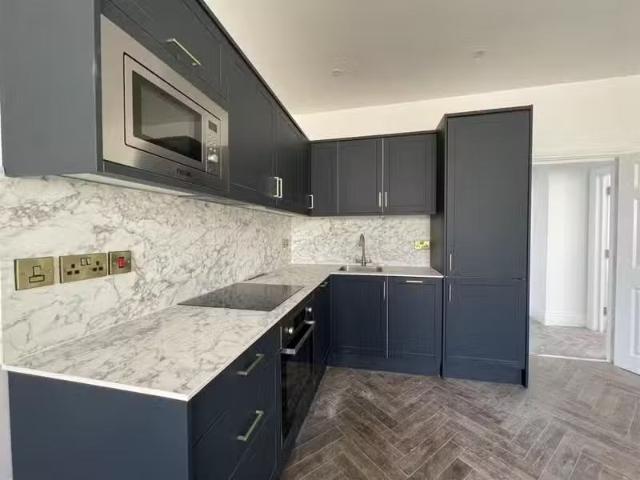 Cheap 1 BA 1 bedroom apartment for rent in Clarence Yard, Brig.