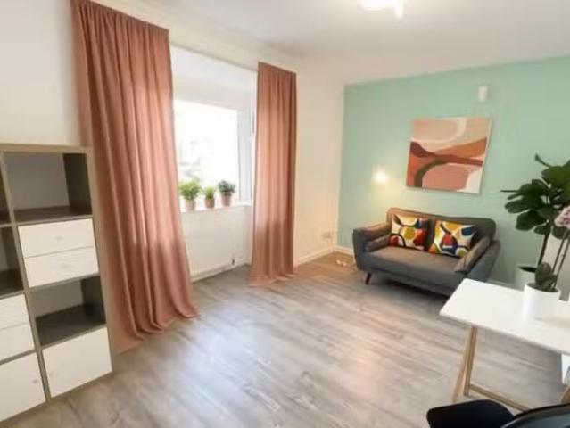 New 1 BA 1 bedroom apartment for rent in Kings Road, CARDIFF.