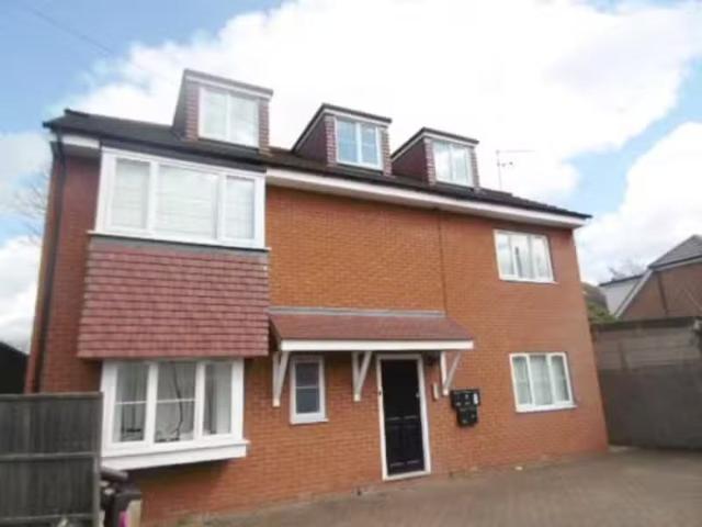 Charming 1 BA 1 bedroom apartment for rent in Lemsford Road, H.