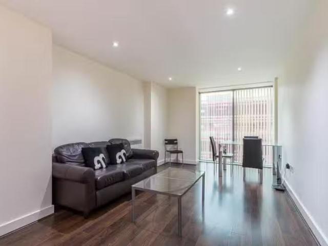 Charming 1 BA 1 bedroom apartment for rent in Orion, 90 Naviga.