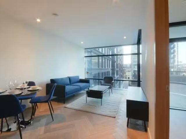 For Rent! 1 BA 1 bedroom apartment for rent in Principal Tower.