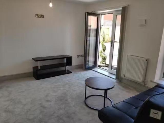 Deal! 1 BA 1 bedroom apartment for rent in St. Catherines Clos.