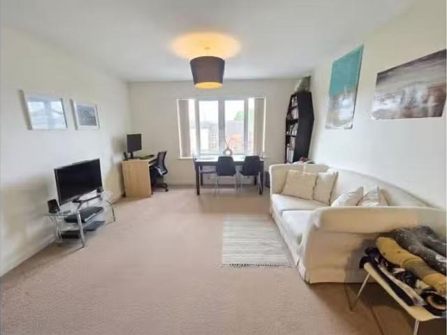 Rental! 1 BA 1 bedroom flat for rent in Conisbrough Keep, Cove.