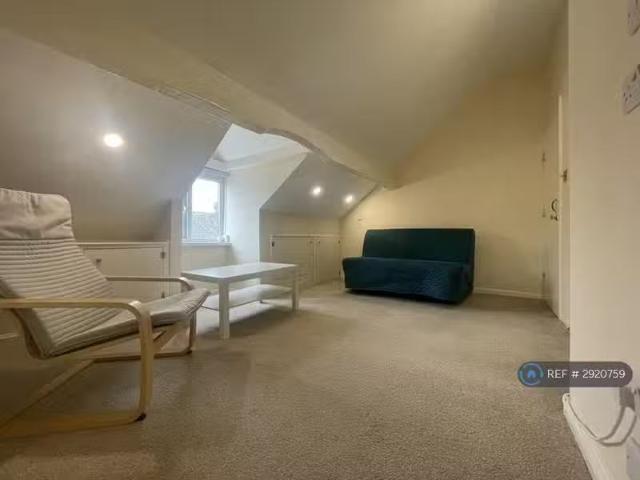 Deal! 1 BA 1 bedroom flat for rent in Chestnut Avenue, Derby.