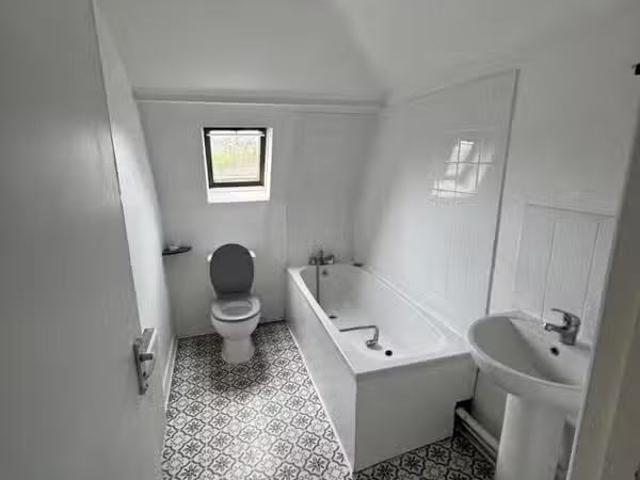 Unique 1 BA 1 bedroom flat for rent in Ashley Road, Bristol, BS6