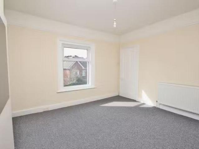 Deal! 1 BA 1 bedroom flat for rent in Ashley Road, Poole, BH14