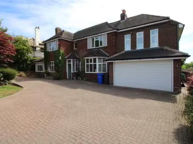 Deal! 1 BA 1 bedroom flat for rent in Brizlincote Lane, Staffo.