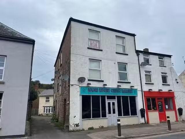 Nice 1 BA 1 bedroom flat for rent in Flat 4 High Street, Mitch.