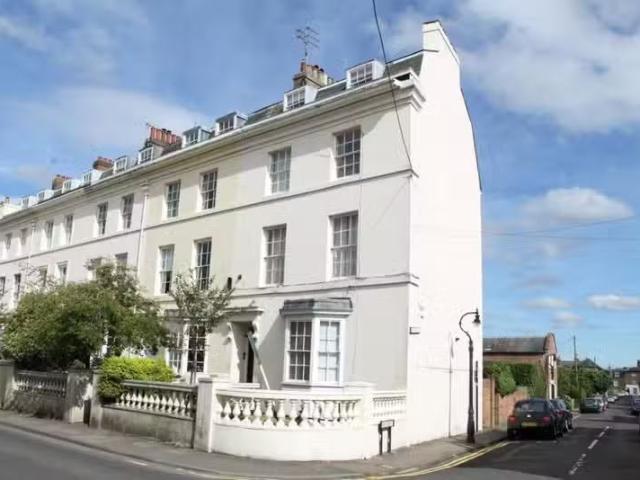 New 1 BA 1 bedroom flat for rent in London Road, Canterbury Re.