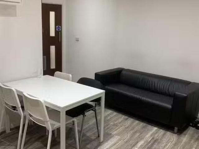 Deal! 1 BA 1 bedroom flat for rent in Newarke Street, Leiceste.