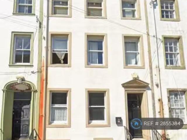 Cheap 1 BA 1 bedroom flat for rent in Scotch St, Whitehaven, C.