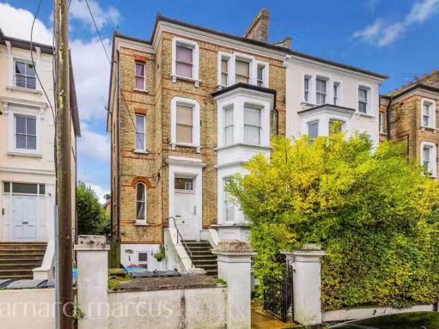 Rental! 1 BA 1 bedroom flat for rent in St. Philip's Road, SUR.