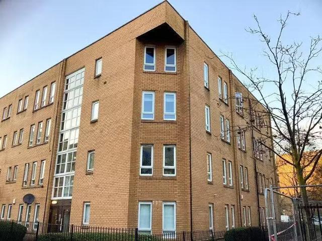 Just in! 1 BA 1 bedroom flat for rent in St. Vincent Street, G.