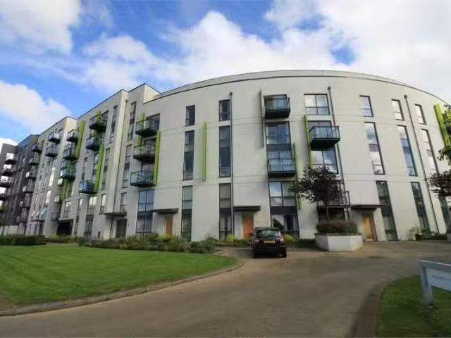 Deal! 1 BA 1 bedroom flat for rent in The Hemisphere, Edgbasto.
