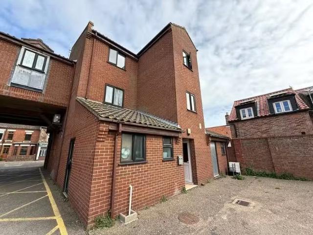 Rental! 1 BA 1 bedroom Flat to rent, Baker Street, Gorleston.