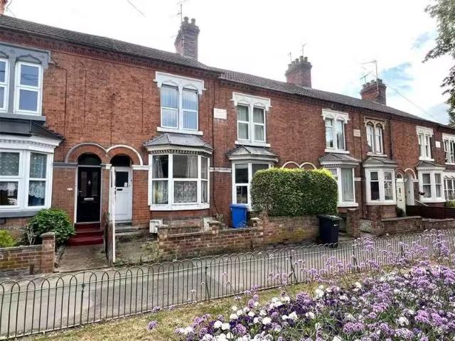 Just in! 1 BA 1 bedroom Flat to rent, Bowling Green Road, Kett.