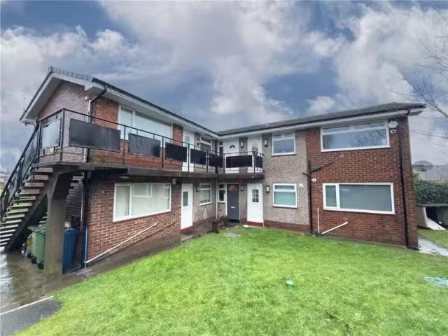 Cheap 1 BA 1 bedroom Flat to rent, Carlisle Crescent, Houghton.