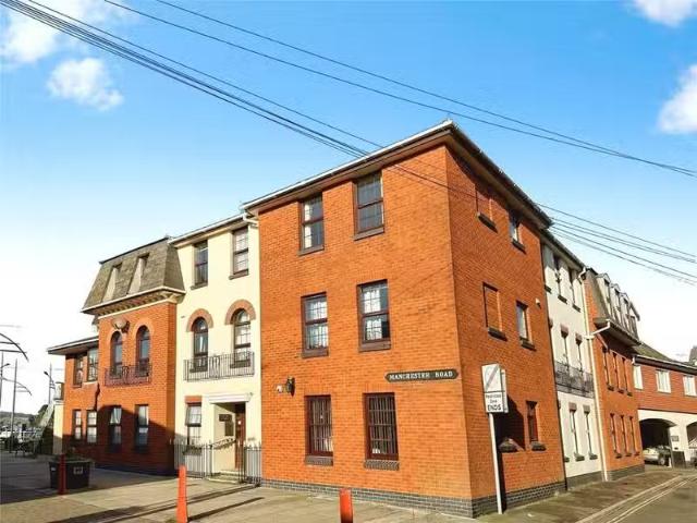 Cozy 1 BA 1 bedroom Flat to rent, Manchester Road, Exmouth, EX.