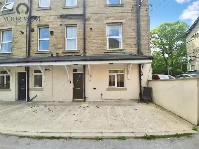 Deal! 1 BA 1 bedroom Flat to rent, Skipton Road, Keighley, BD2.