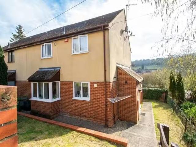 Cheap 1 BA 1 bedroom house for rent in Tilling Crescent, High.