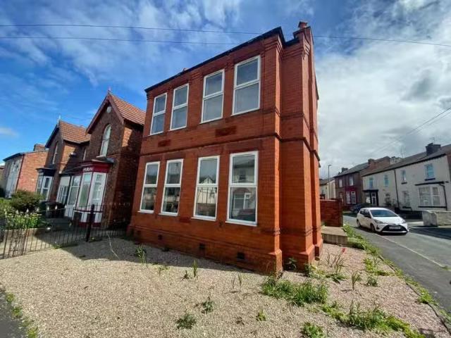 New 1 BA 1 bedroom house share for rent in Beech Road, Birkenh.